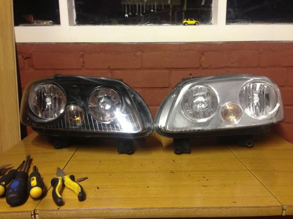 Touran black headlights - CADDY2K.com