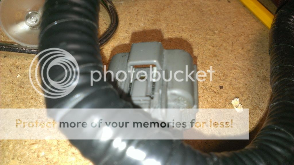 O2 sensor removal: I can't get the wiring connector loose. | Honda ...